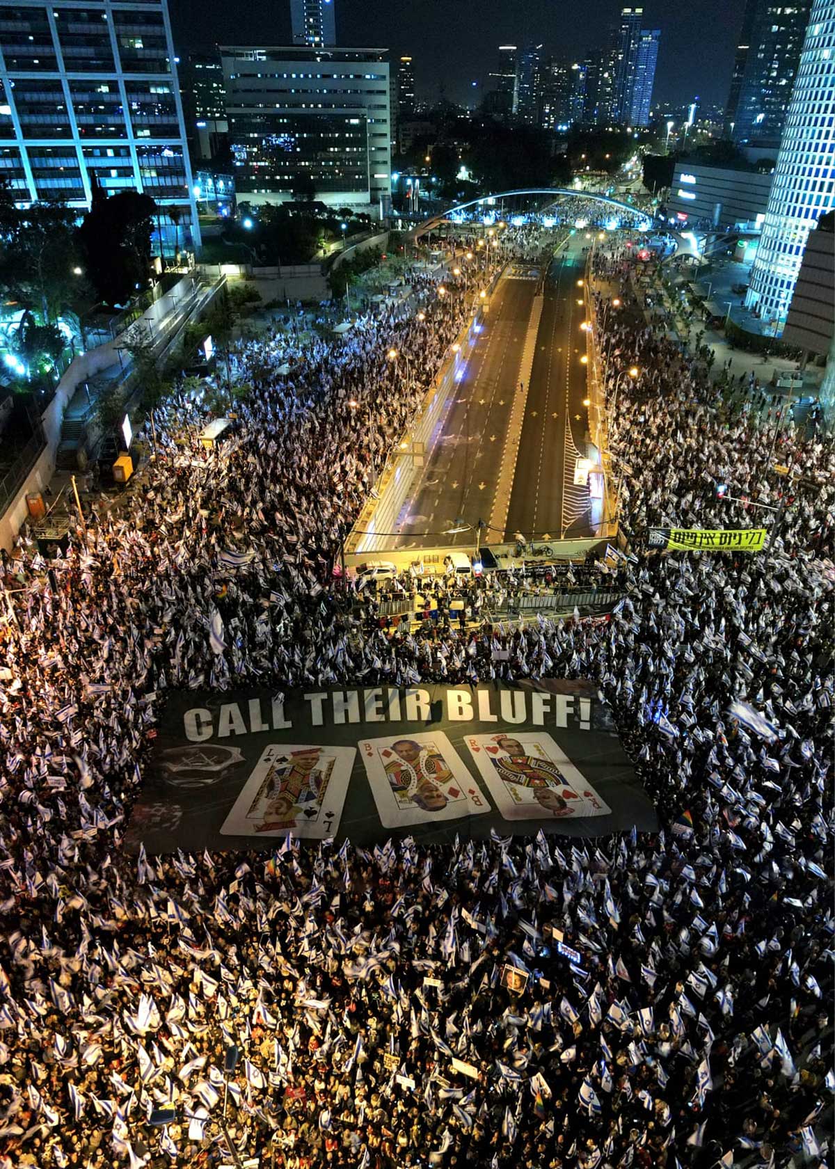 כ-150 הפגינו בקפלן: "האיום לא הוסר" • תל אביב אונליין